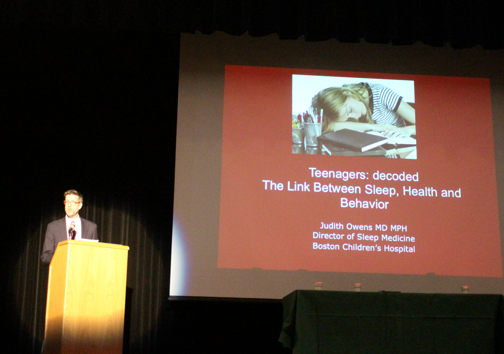 Sleep Experts to Parents: Teen Sleep Deprivation is a Public Health ...