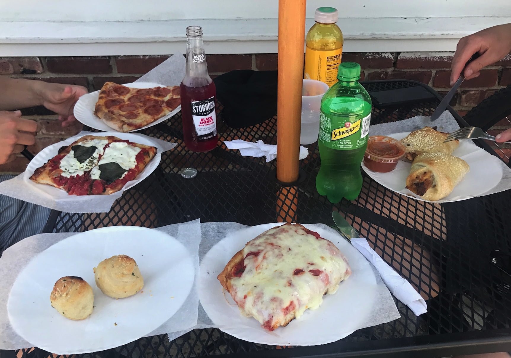 Cardinal Critics Review Fairfield Pizza: Greenwich’s Newest Pizza Joint ...