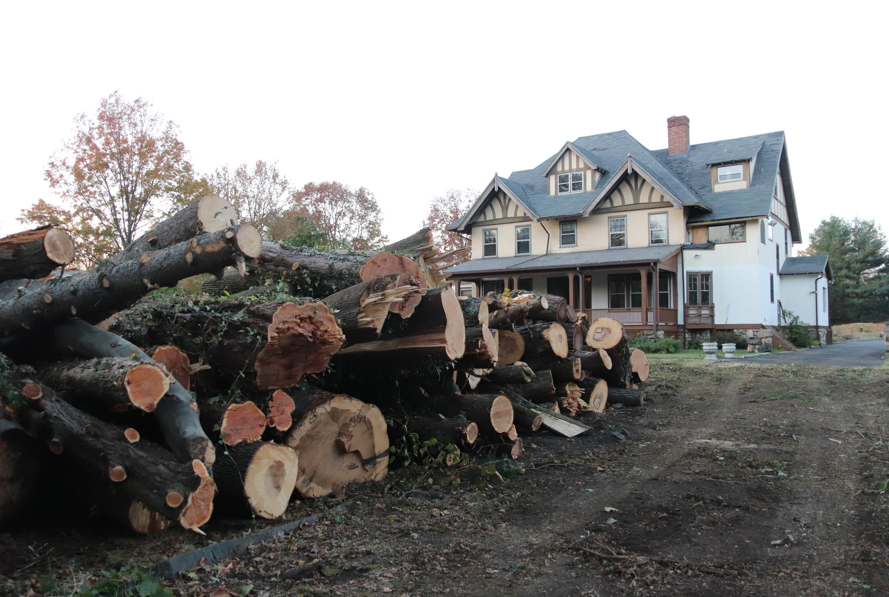 5 Brookridge Neighbor Claims Deed Restriction Limits Development to a ...