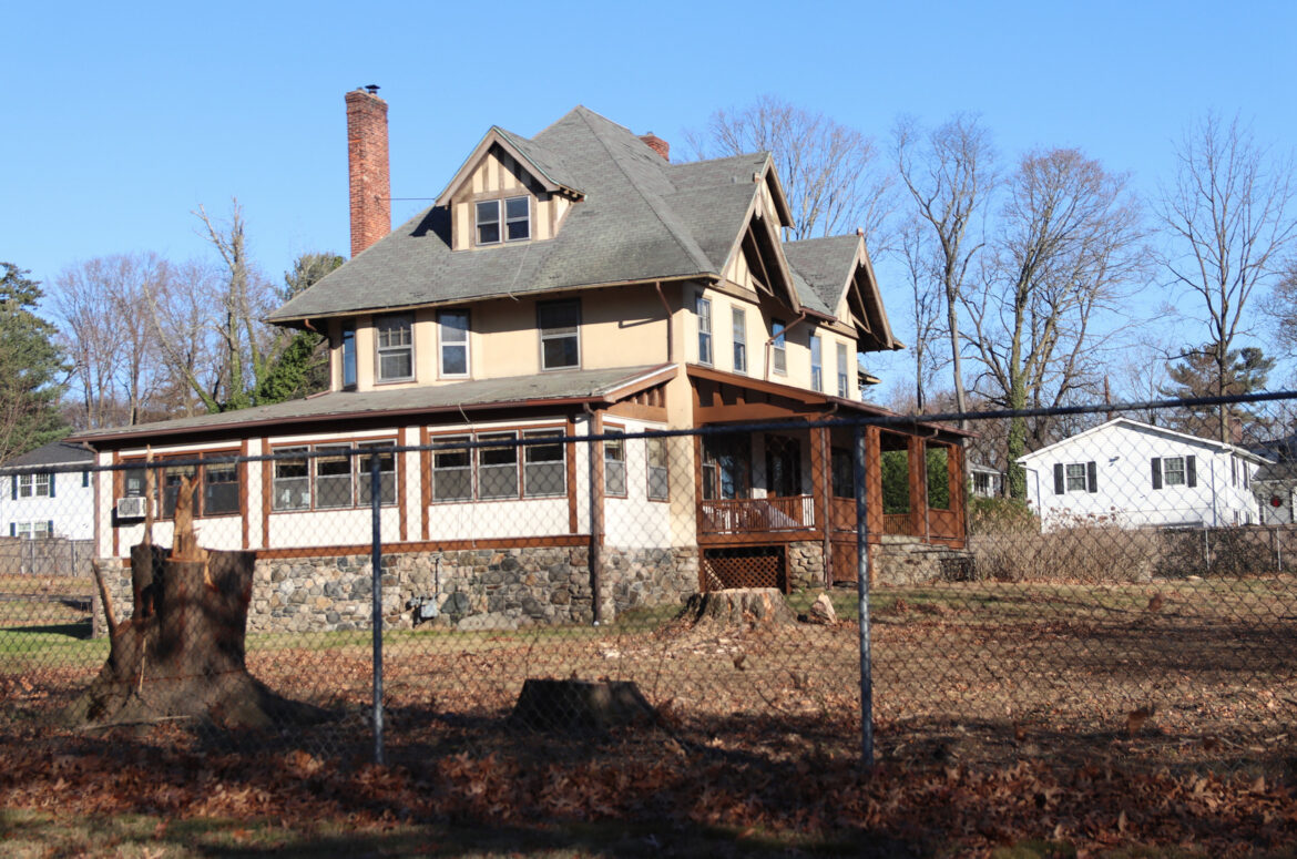 Controversial 8-30g Application for 86 Units at Brookridge Returns to P ...