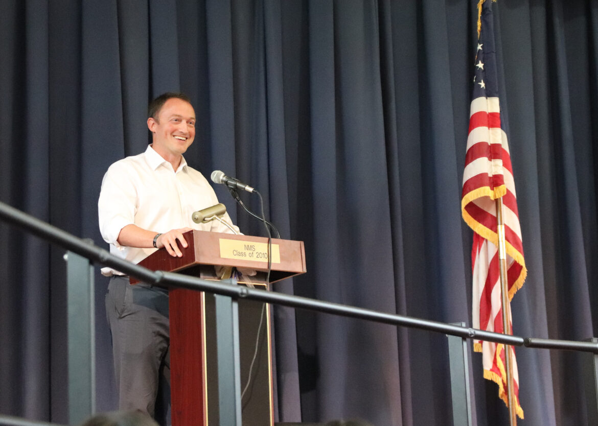 Former Navy SEAL is Featured Speaker at North Mianus School Memorial ...