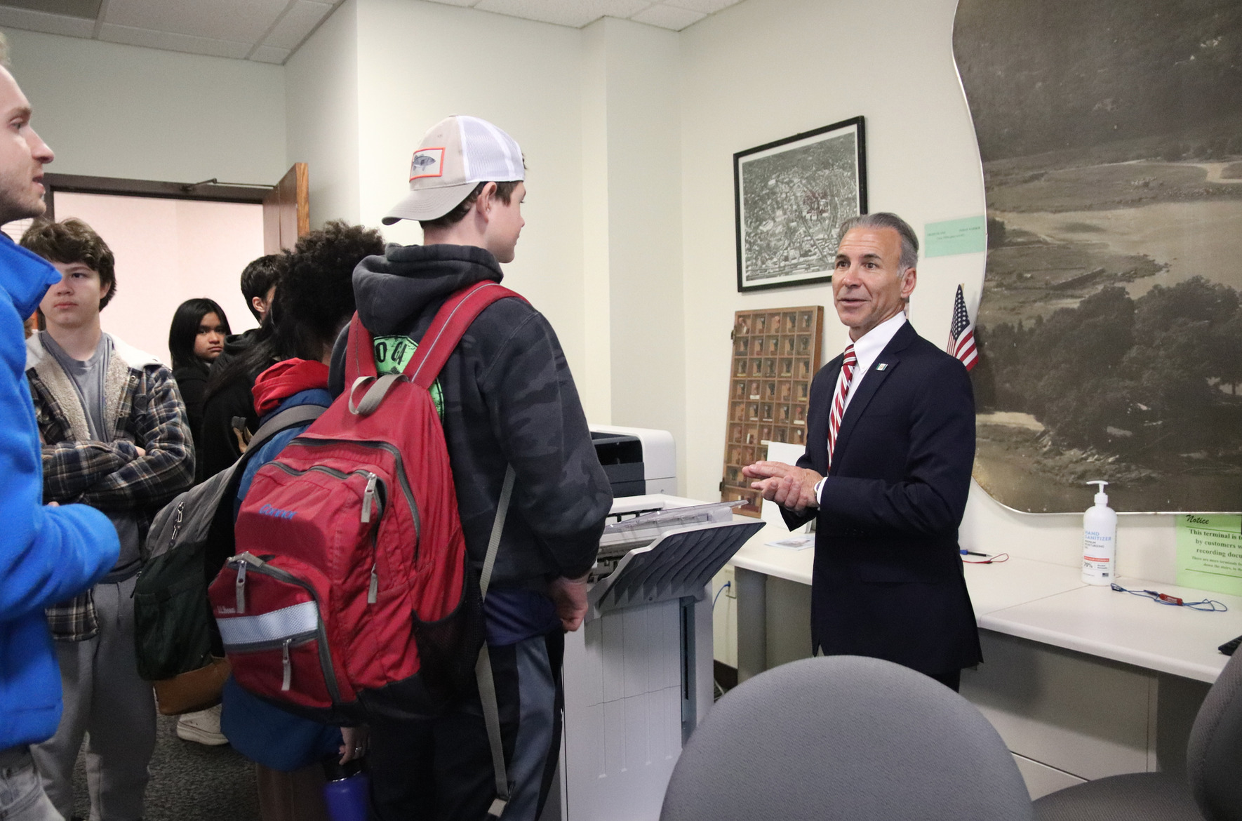 GHS Innovation Lab Students Pepper First Selectman with Questions ...