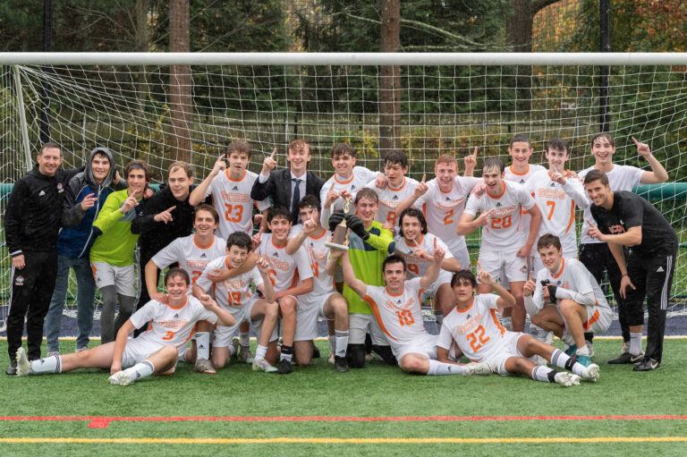 GCDS Boys Varsity Soccer Team Wins First League Championship ...