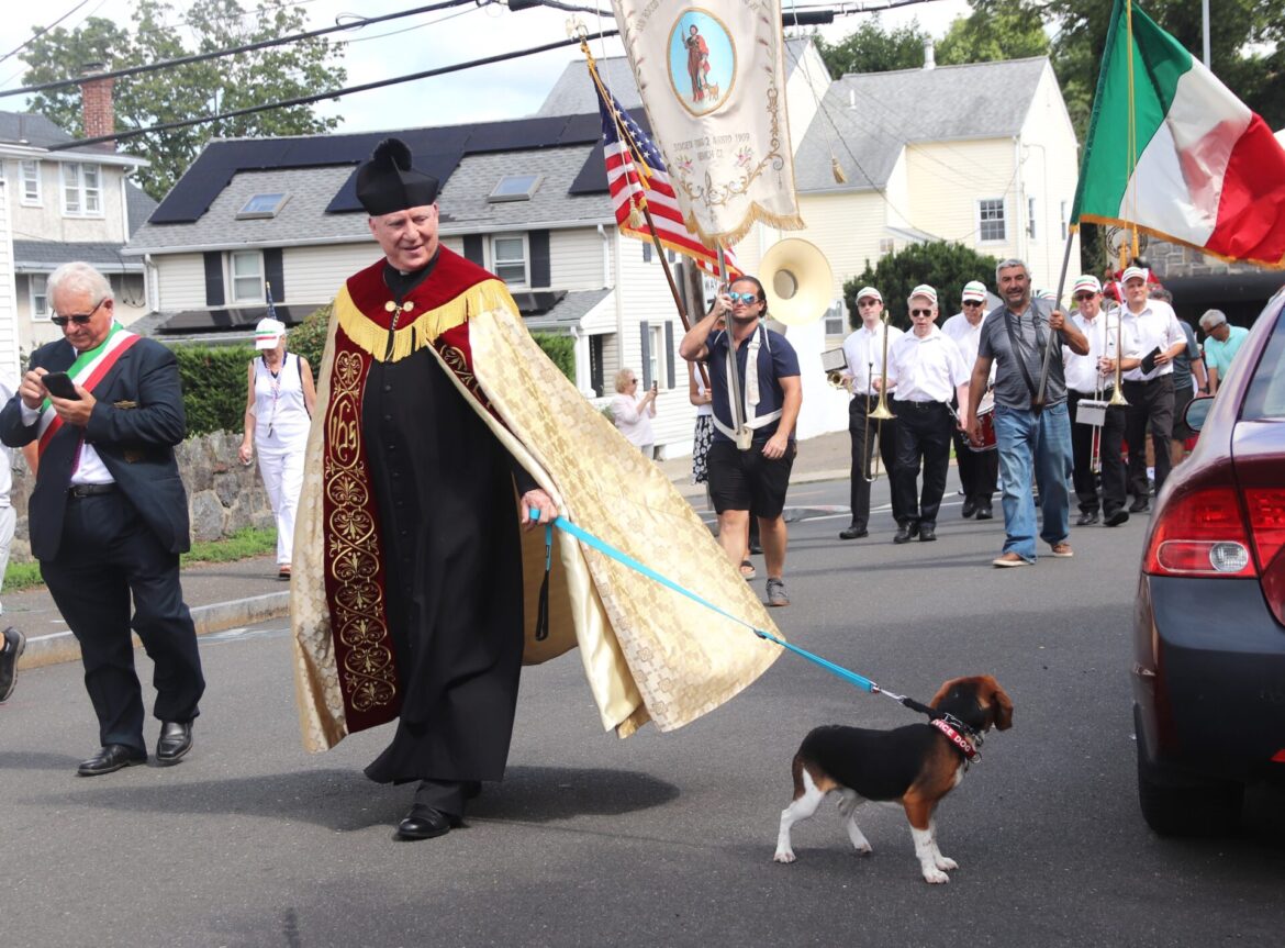 PHOTOS: Annual St Roch’s Church Procession Marks the Close of the ...