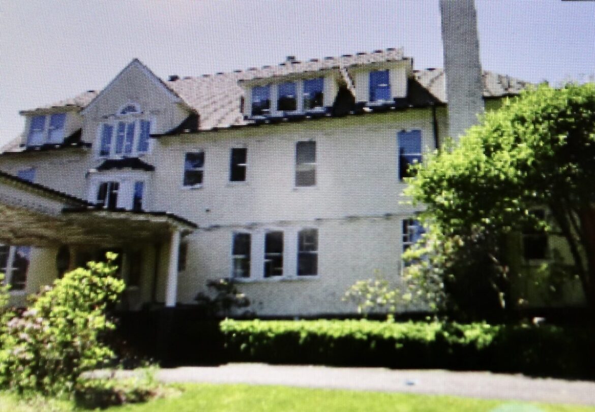Up to the Minute Greenwich Property Transfers, Dec 1-3, 2025 ...