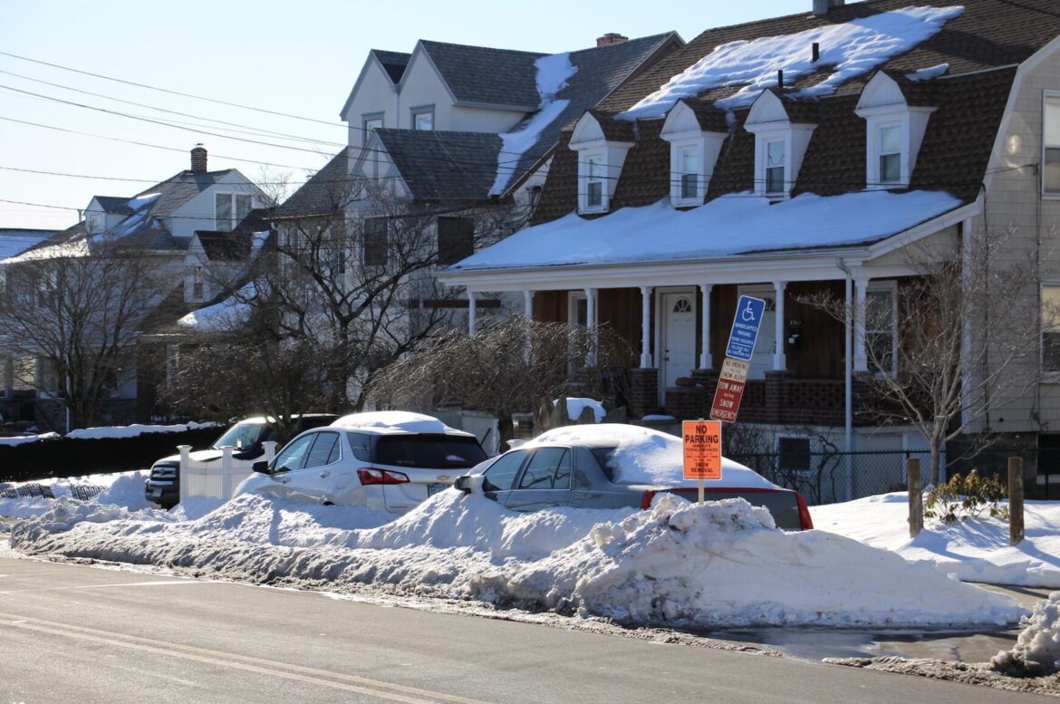 PHOTOS: Enforcement, Towing on Tap for Vehicles in Snow Emergency ...